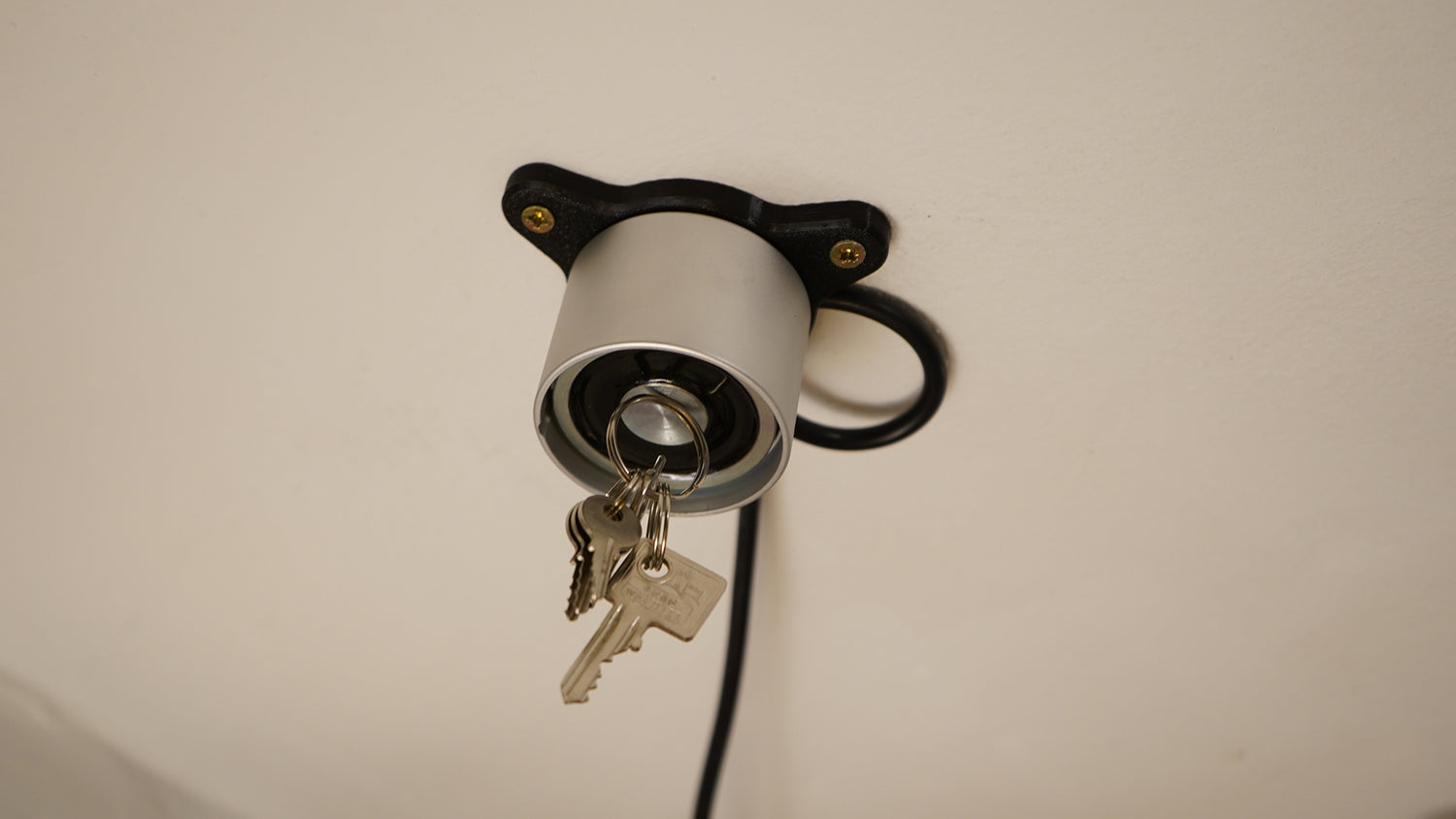 Key release with self-bondage locks – selfbondage-shop