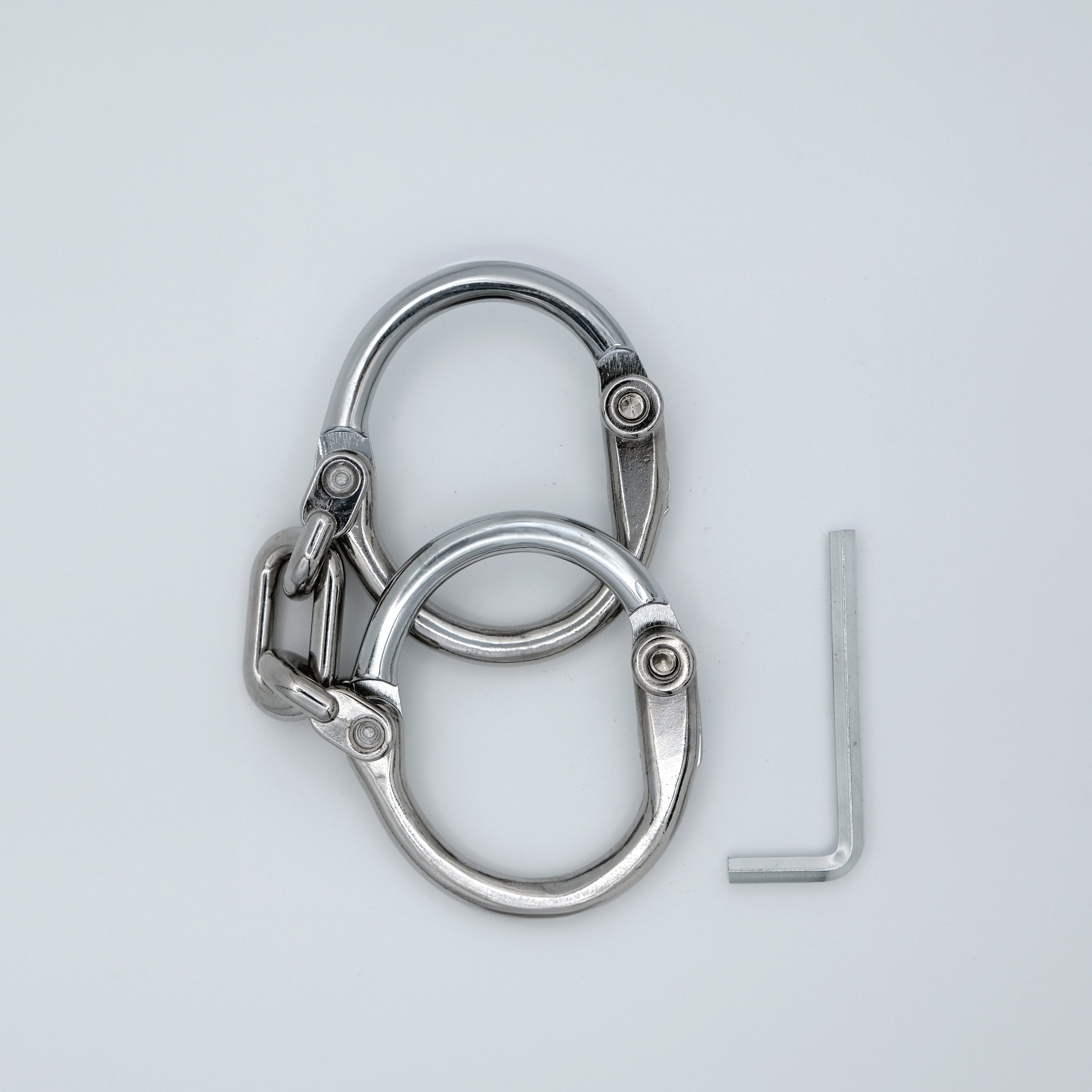 Innovative solid handcuffs, adjustable – selfbondage-shop